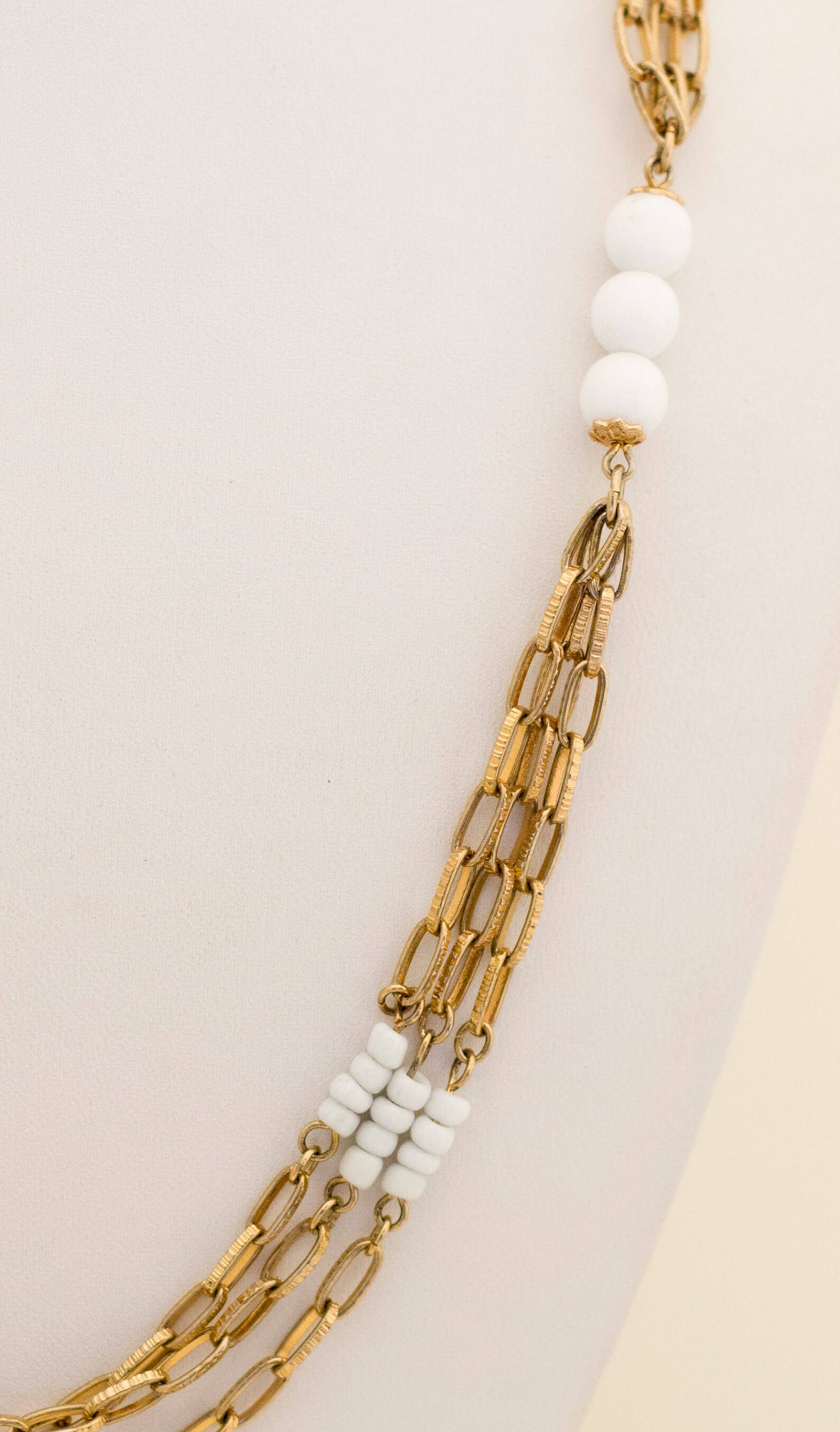 36 Inch Long Necklace Renaissance Necklace White Necklace - Etsy UK