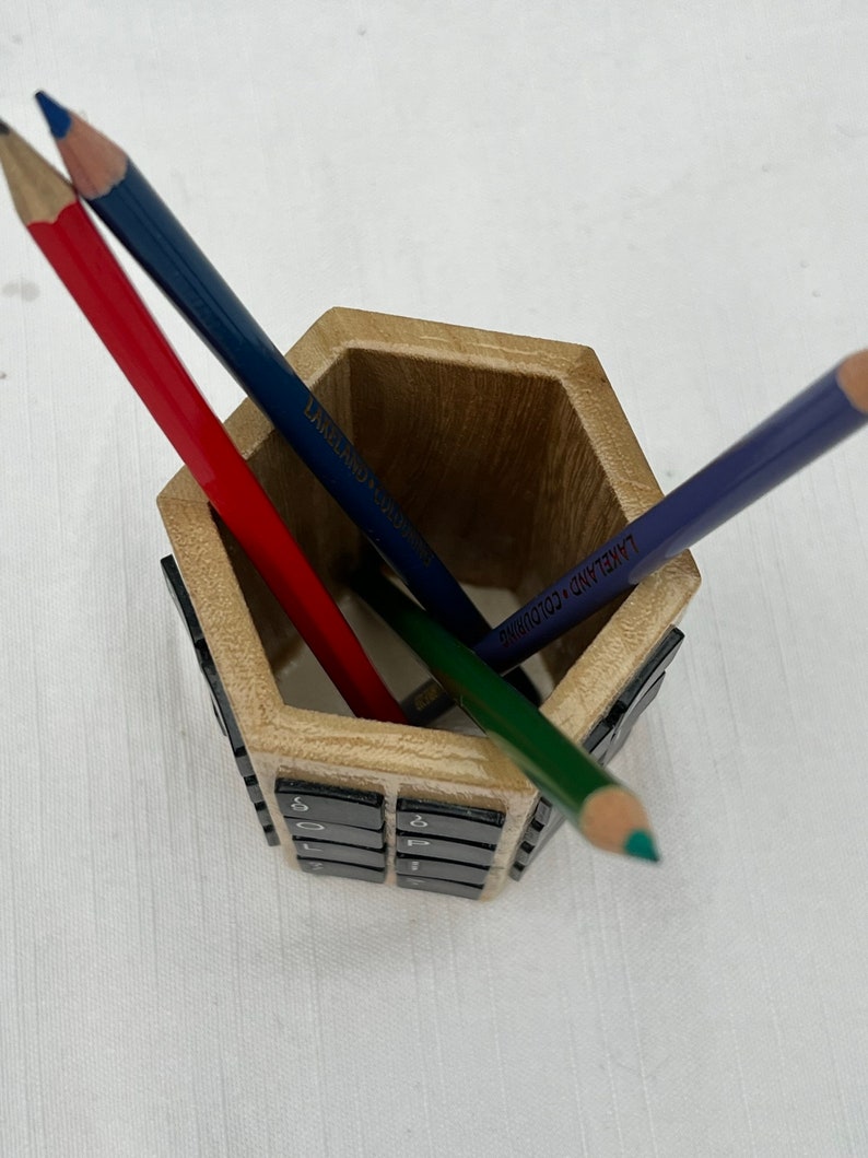 Wooden Desk Pen/pencil Pot Covered With Recycled Laptop Keys & Clear ...