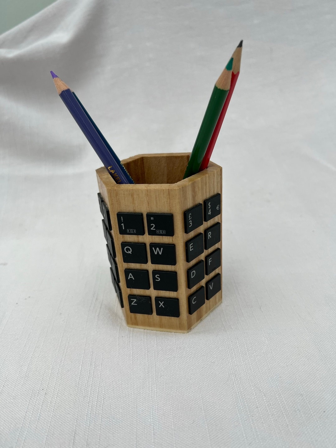 Wooden Desk Pen/pencil Pot Covered With Recycled Laptop Keys & Clear ...
