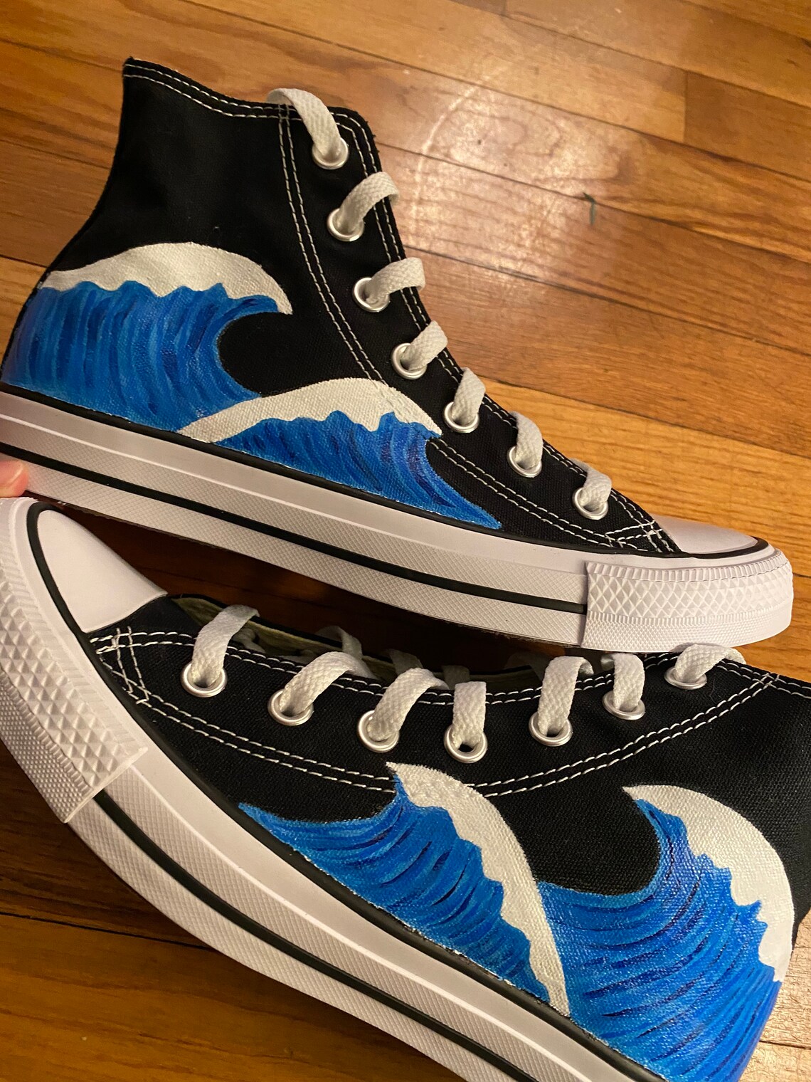 Hand Painted Wave Converse - Etsy