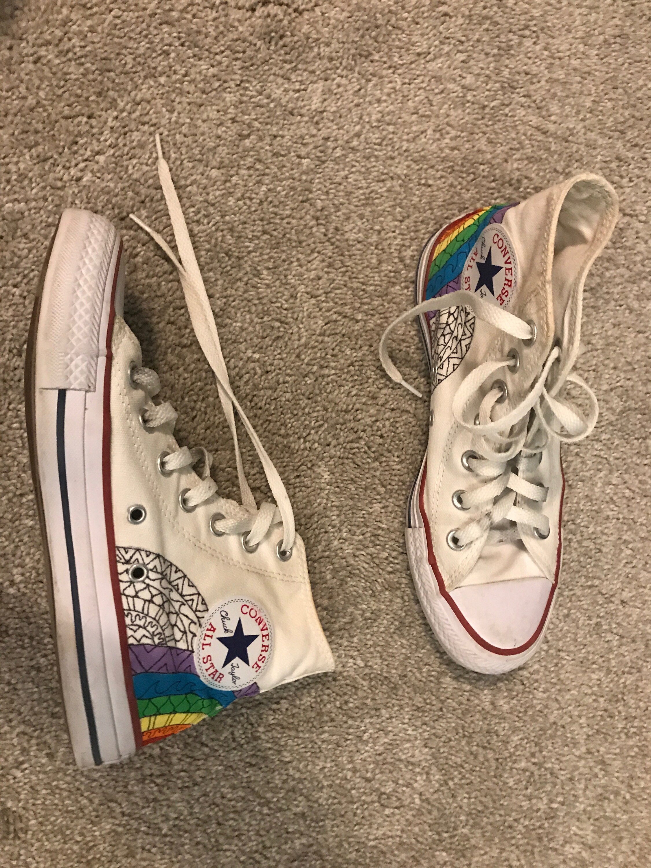 Customs Painted Converse High tops - Etsy.de