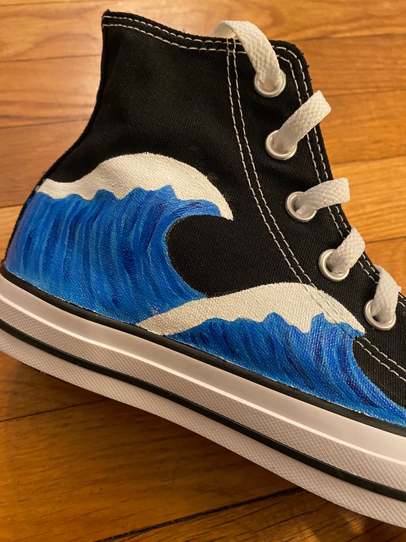Hand Painted Wave Converse - Etsy