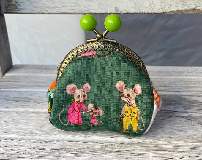 Betsy Kiss Lock Pouch, Coin Purse. Heather Ross - Etsy