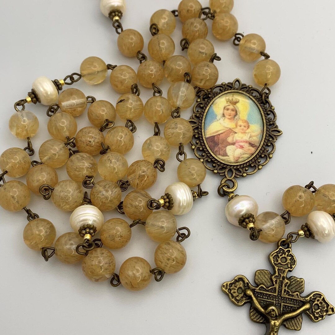 Rosary Our Lady of Mount Carmel, 8mm Quartz, 6x8mm Button Pearls, Daisy ...