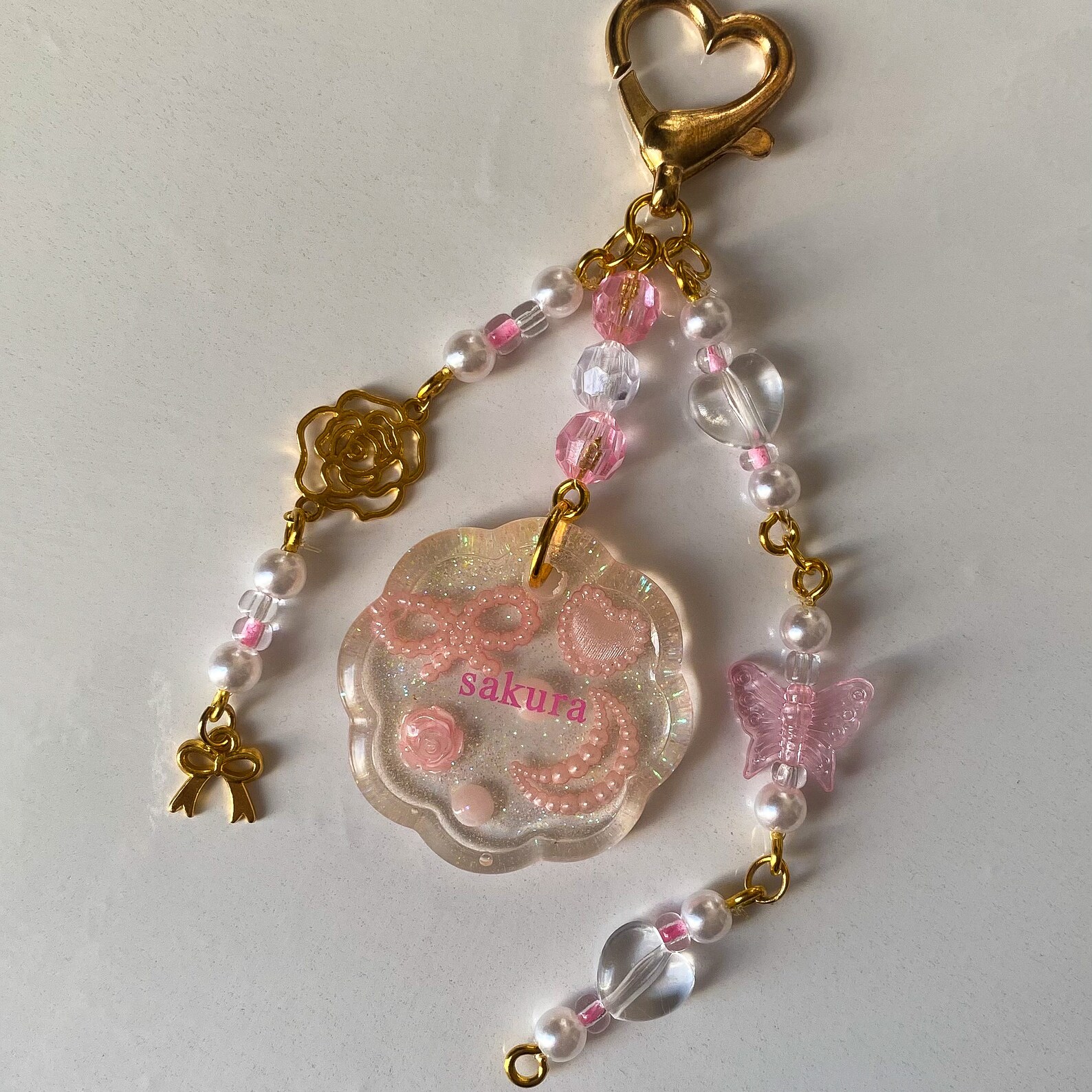 Custom Kpop & Anime Resin Keychains | Text Keychain | Beaded Charms ...
