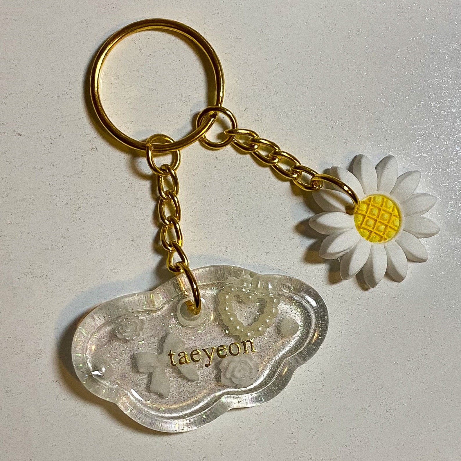 Custom Kpop & Anime Resin Keychains | Text Keychain | Beaded Charms ...