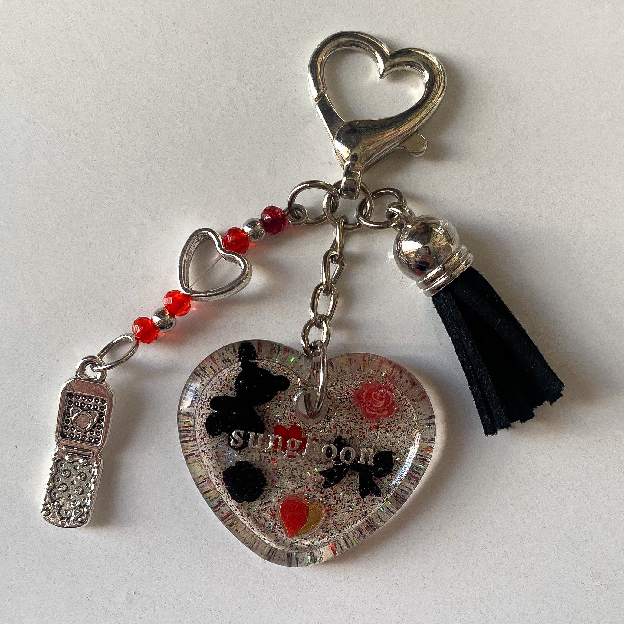 Custom Kpop & Anime Resin Keychains | Text Keychain | Beaded Charms ...