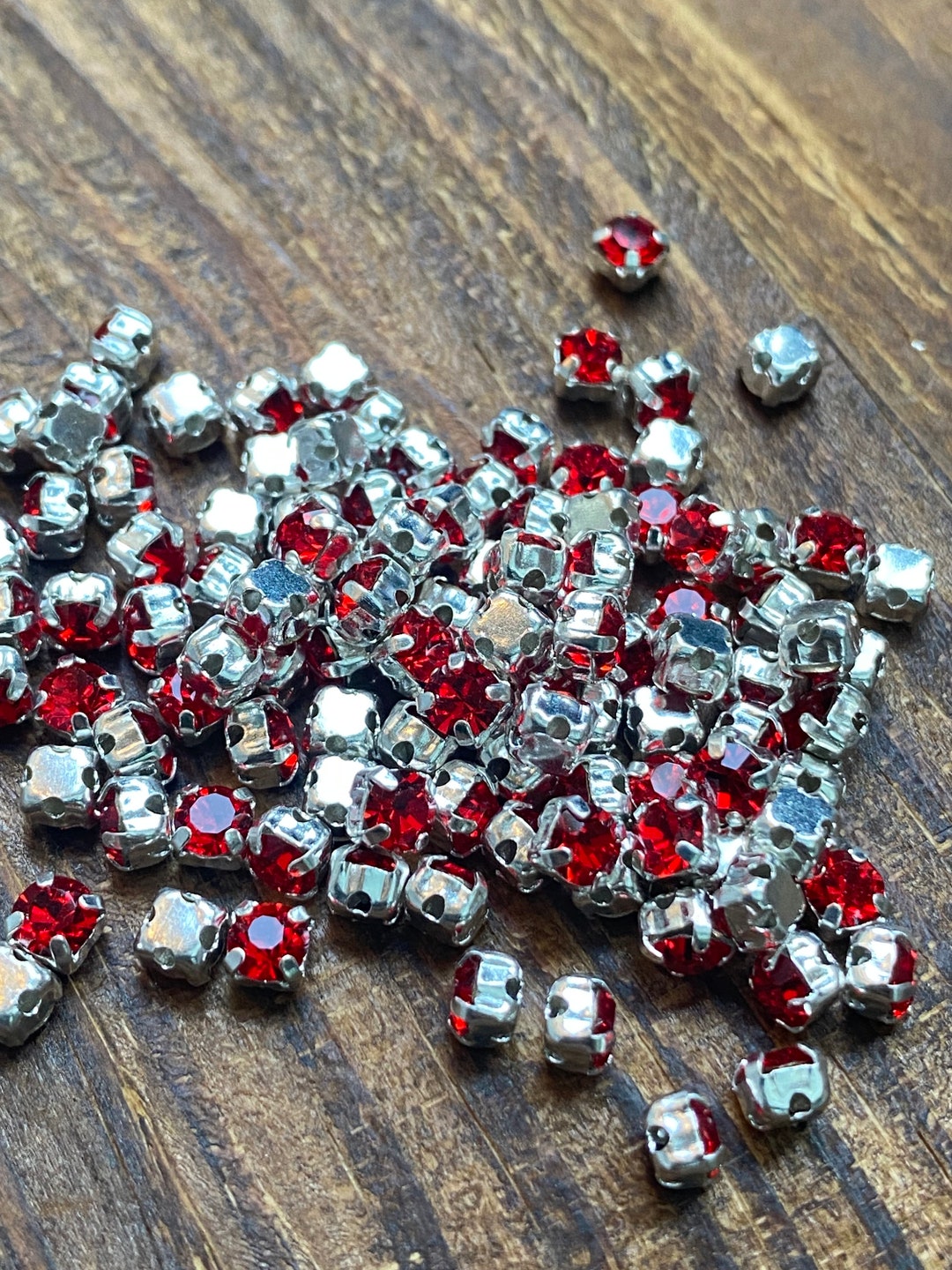 4mm Chatons Montees, Preciosa MC Chaton Maxima SS16/PP31 Crystal Light ...