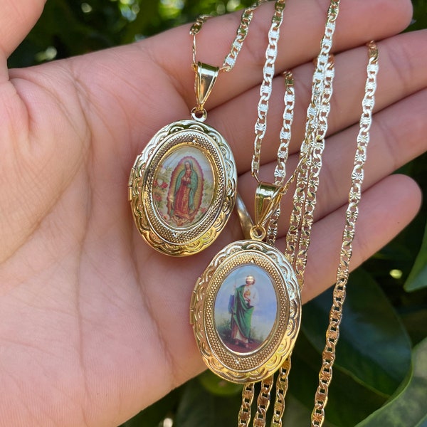 Virgin Mary Locket - Etsy