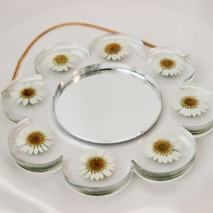 Small Resin Flower Mirror | Decorative Floral Mirror | Boho Daisy Room ...