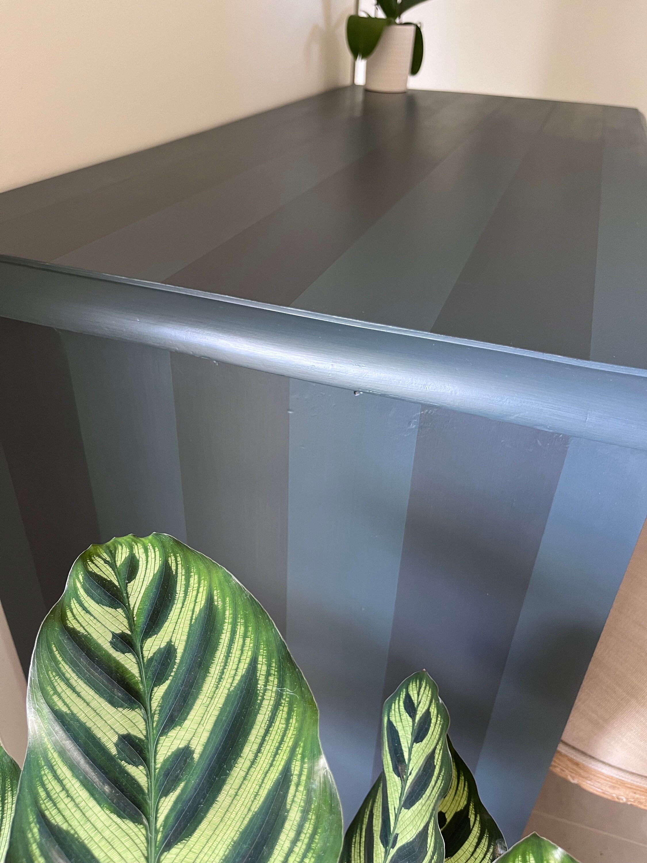 Sturdy, handsome wooden desk with stripes, Brisbane, Australia ...