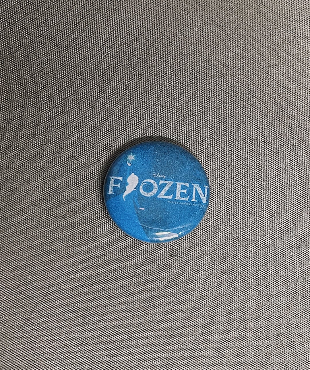 Frozen Musical Pin Back Button - Etsy