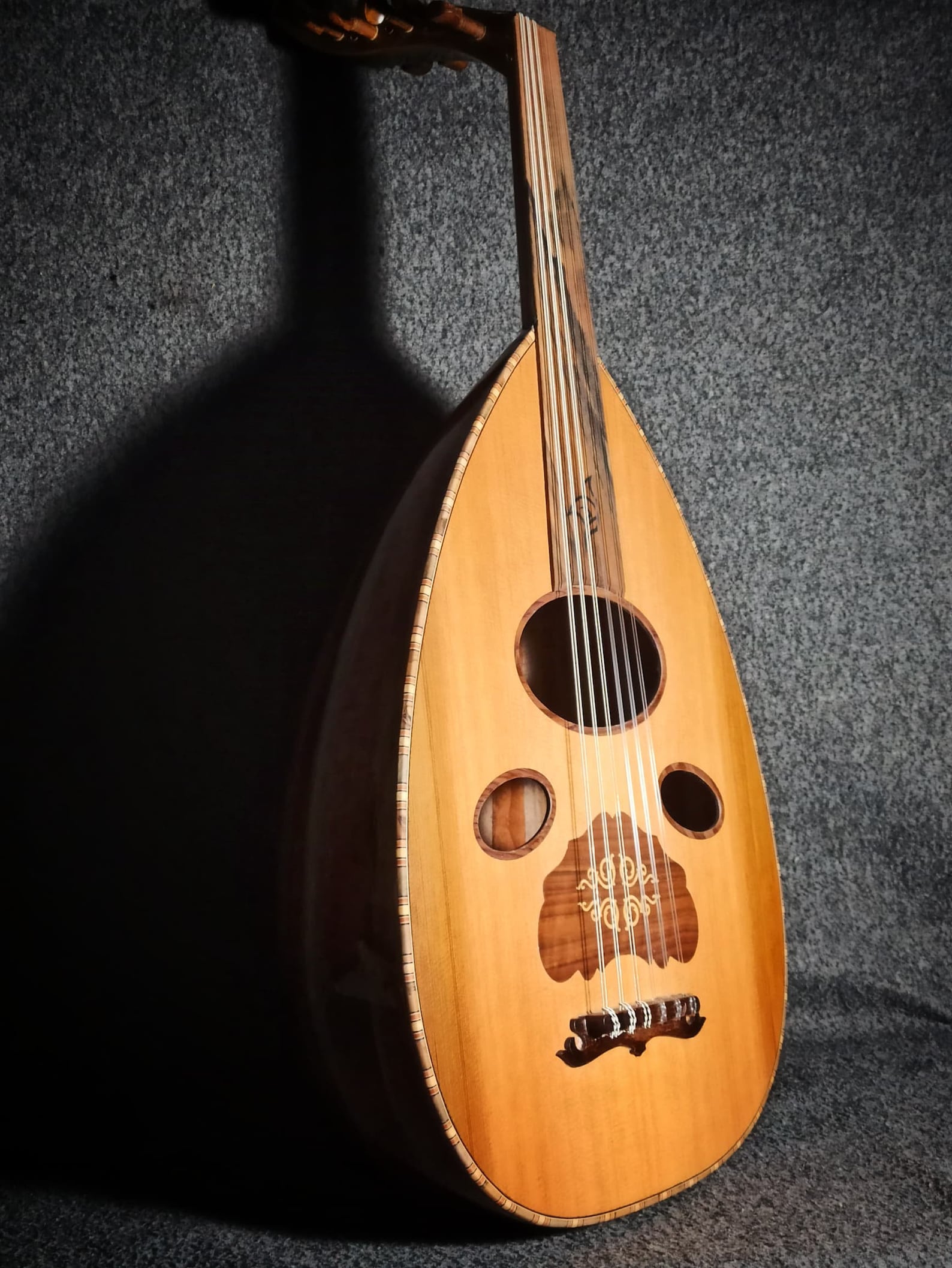 Arabic Professional Oud Zeryab 1 - Made by Zeryab Oud Instruments - Etsy