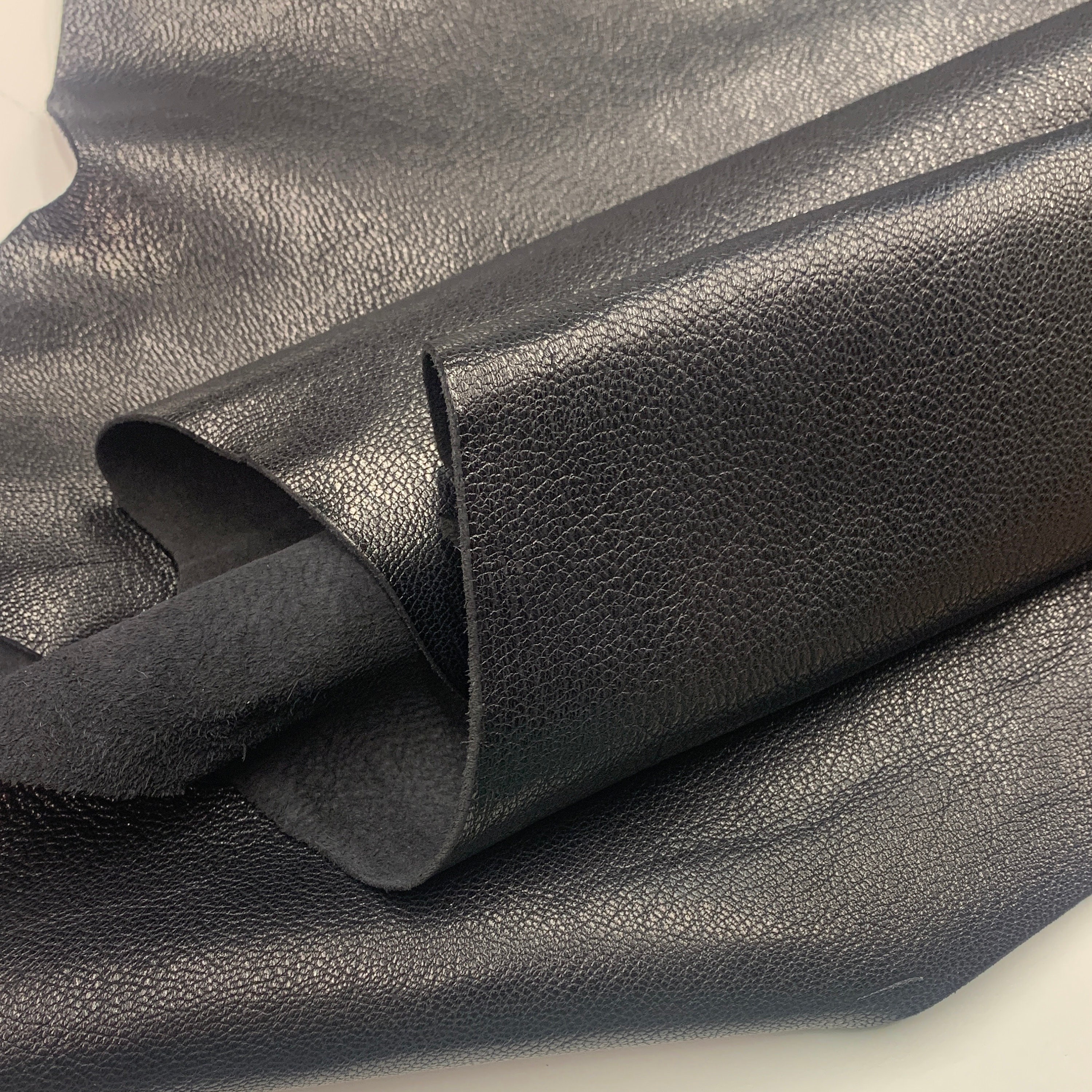Black Leather Textured Goat Hide | 1.5 Mm 3-4oz | Soft, Shiny, Glossy ...