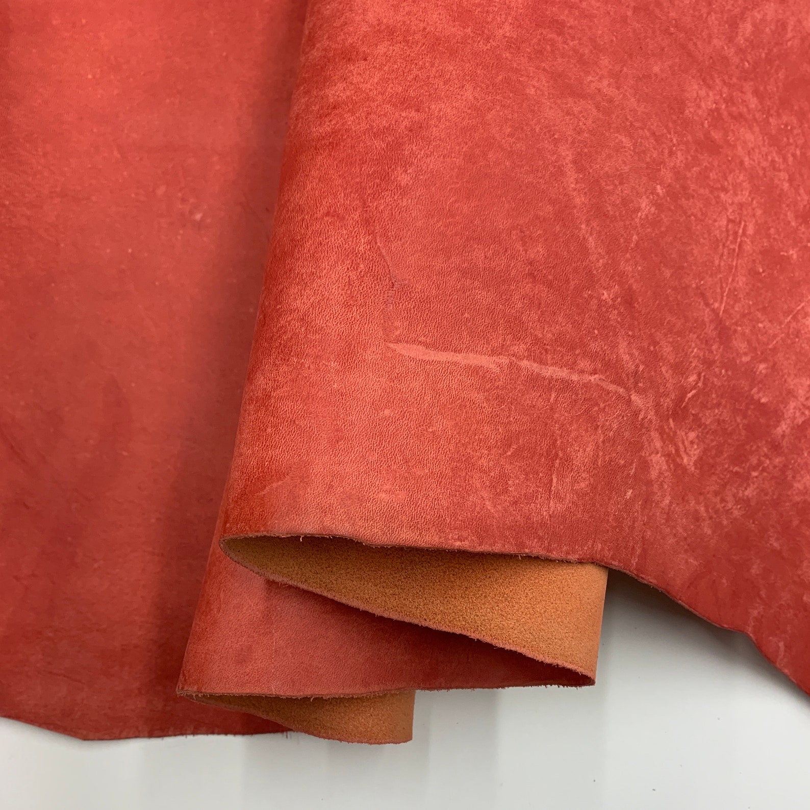 Red Leather | Maya Pueblo Vegetable Tanned Sheets | Top Grain 1.4 Mm 3 ...