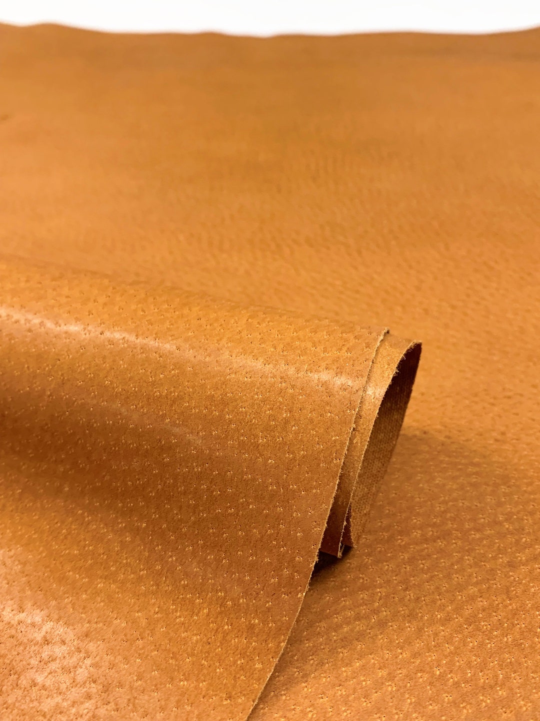 Cognac Glazed Pig Skin | Thin 0.6mm | 1-2 Oz | Stiff Temper - Etsy