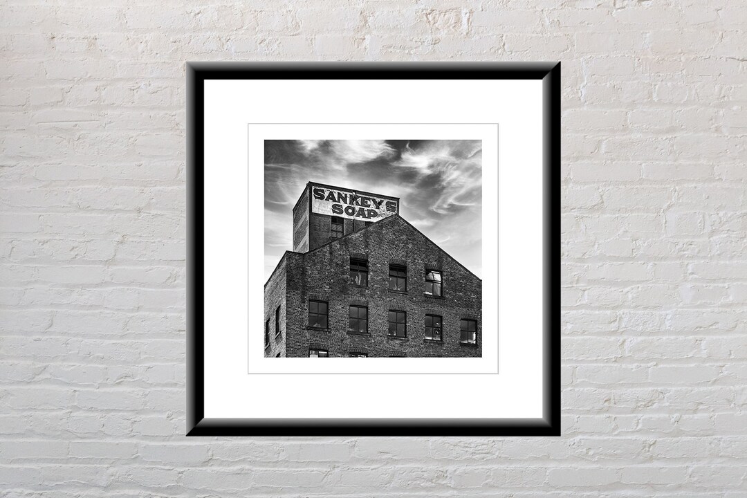 Sankeys Soap / Nightclub / Manchester / Black & White / Photo / Urban ...