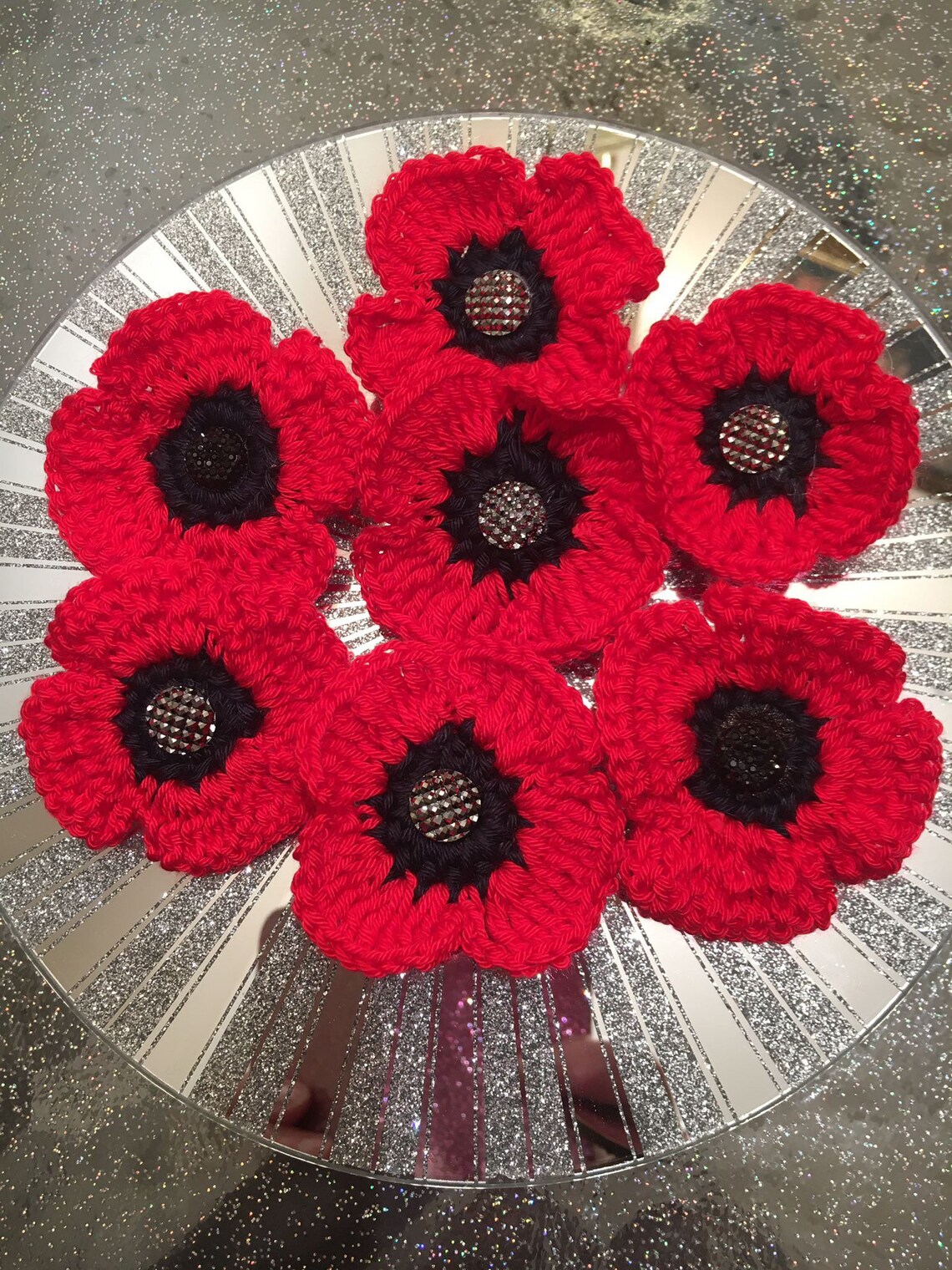 Crochet Poppy Brooch - Etsy UK