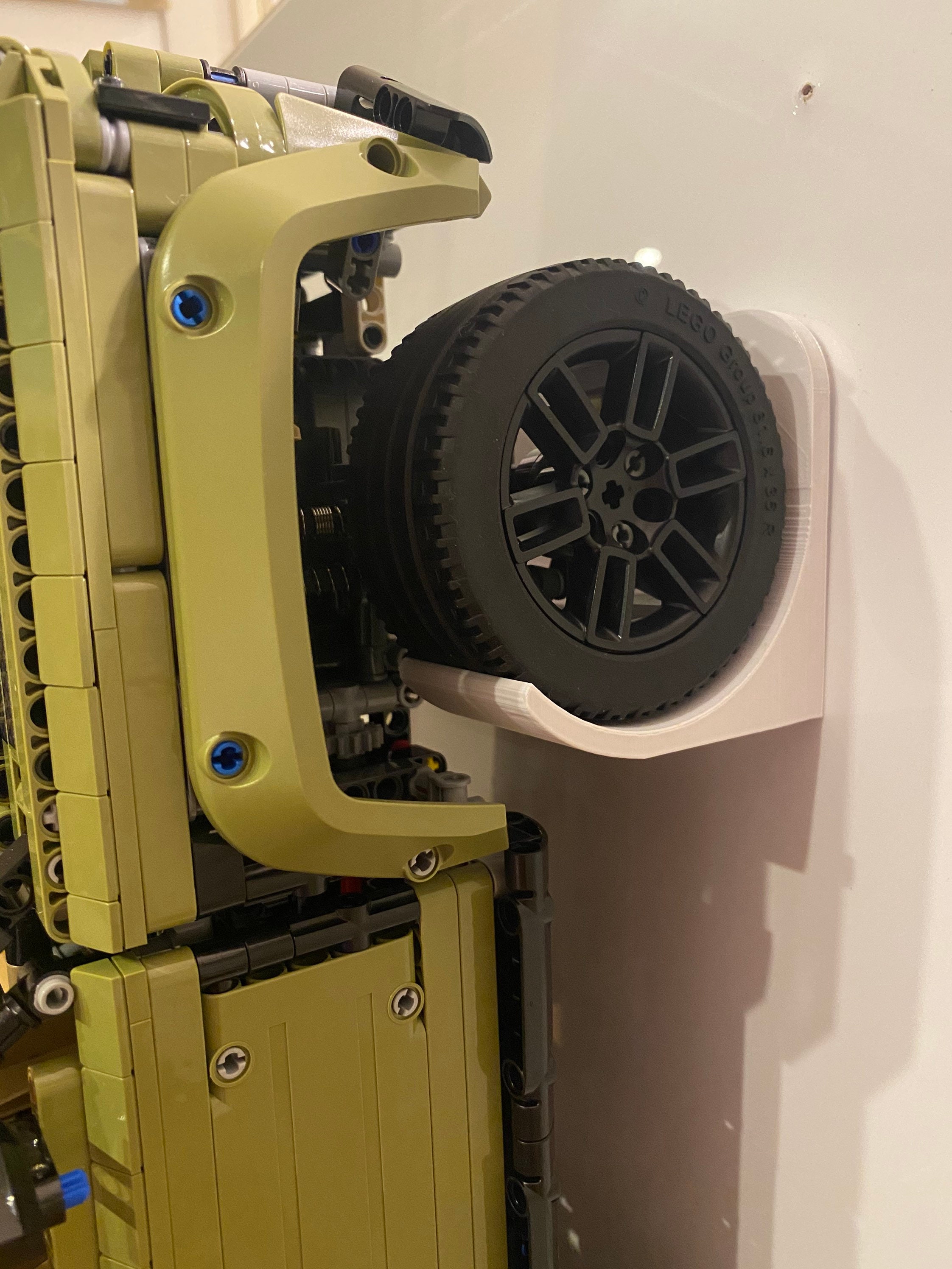 Wall Mounting Solution for LEGO Land Rover Defender. 42110 - Etsy