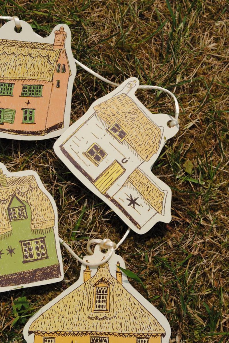 Illustrated Paper Garland - Thatched Cottage/ Home /house - Etsy