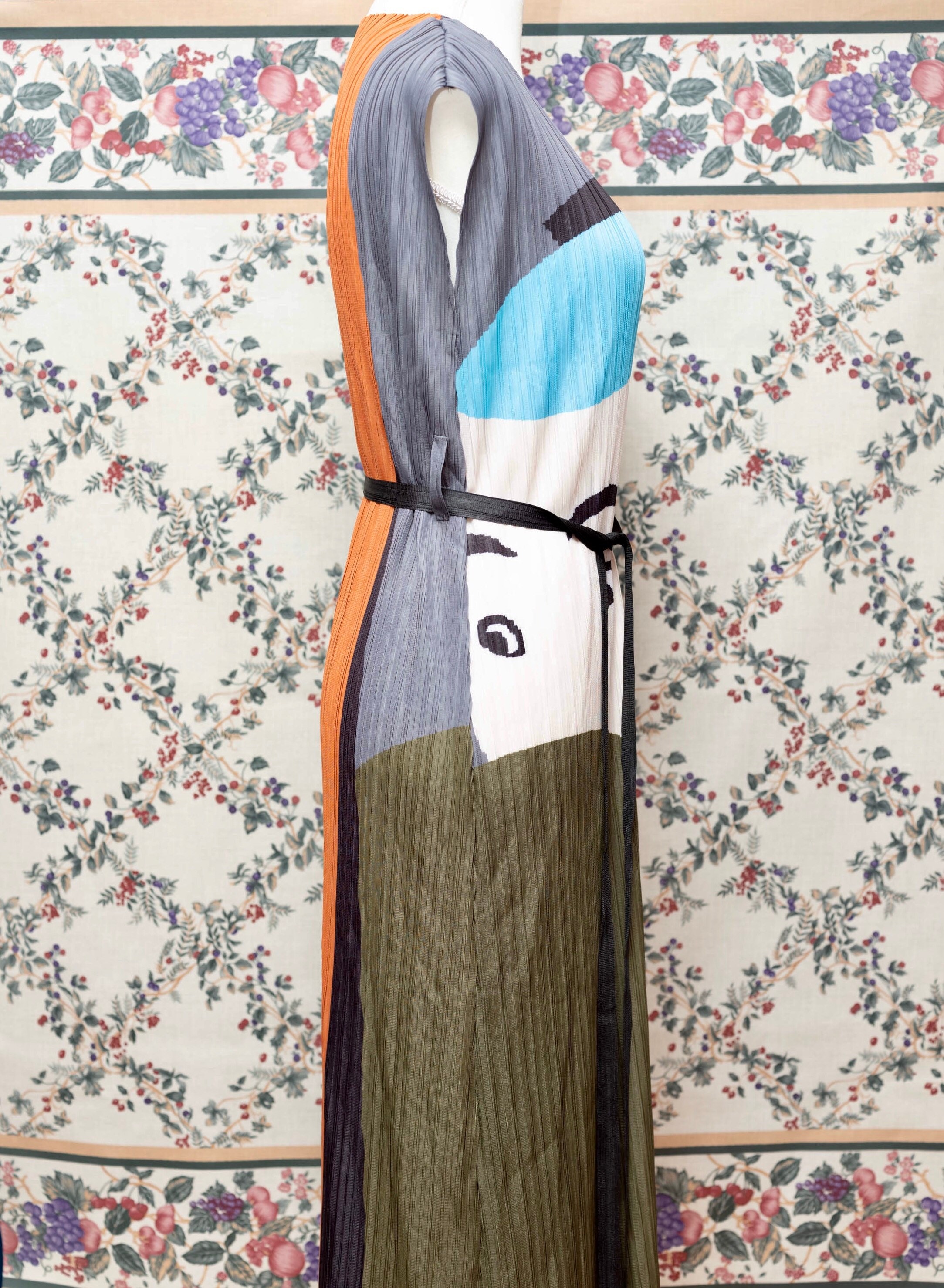 Handmade Pleated Ukiyo-e Japanese Style Portrait Pattern Long Dress ...
