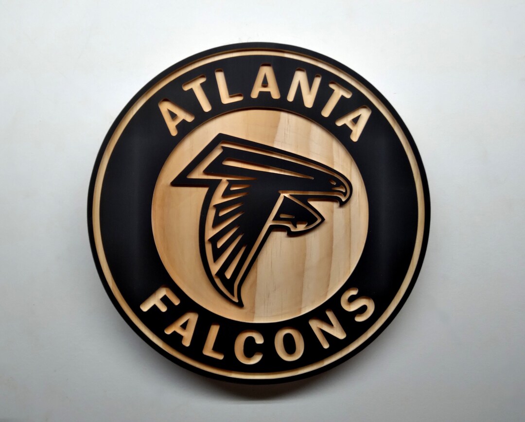 Atlanta Falcons Round Carved Hybrid Painted/natural Grain Wood Wall ...