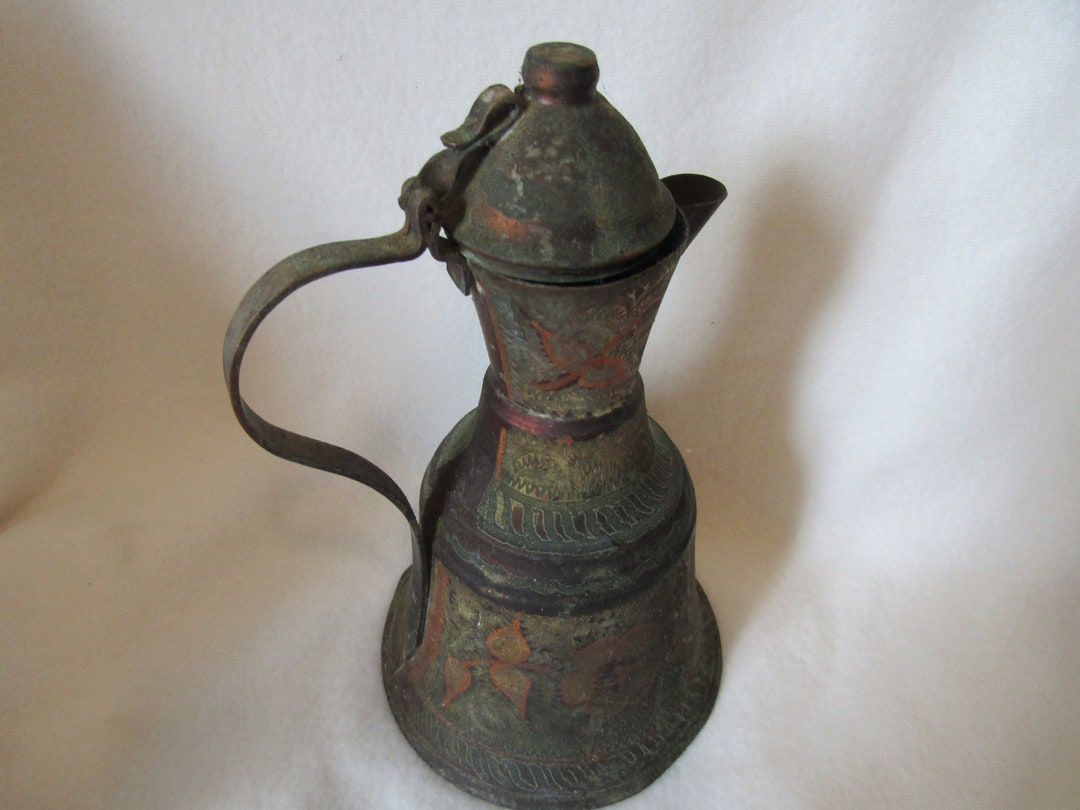 Dallah - Antique MIDDLE Eastern Dallah Pot - Pitcher - Bedoiun - Arabic ...