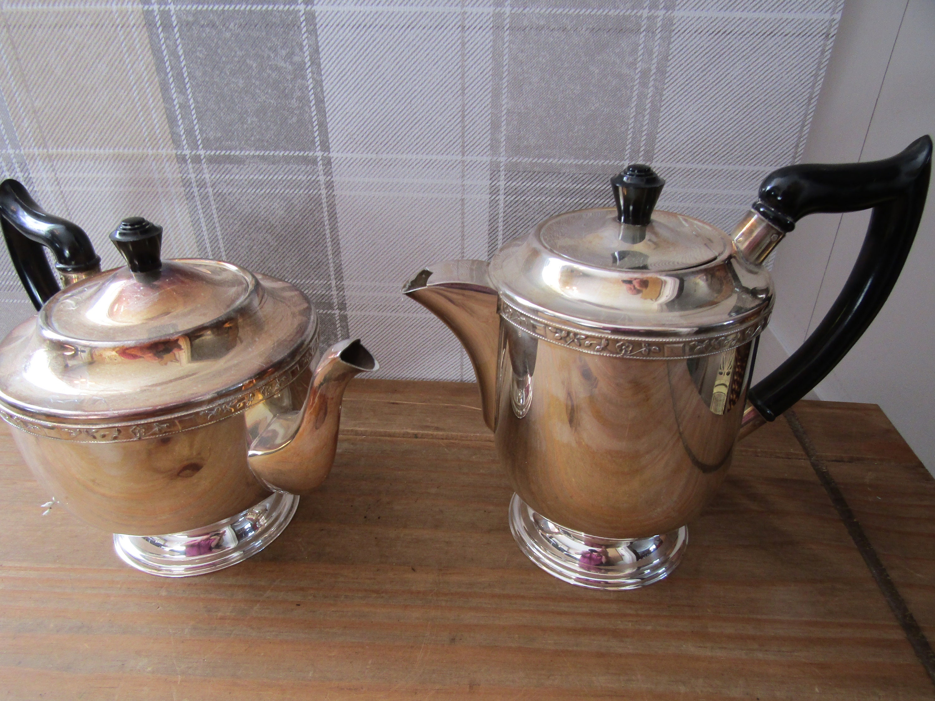 Tea and Coffee Pots Viners of Sheffield Silver Plate - Etsy