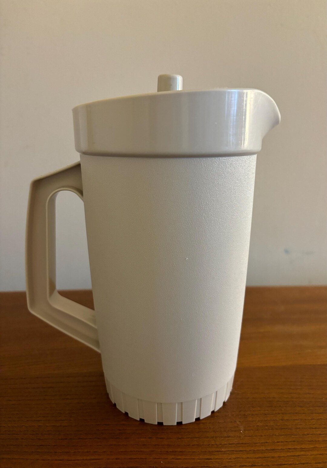 Vintage Tupperware Plastic Jug With Vacuum Lid - Etsy