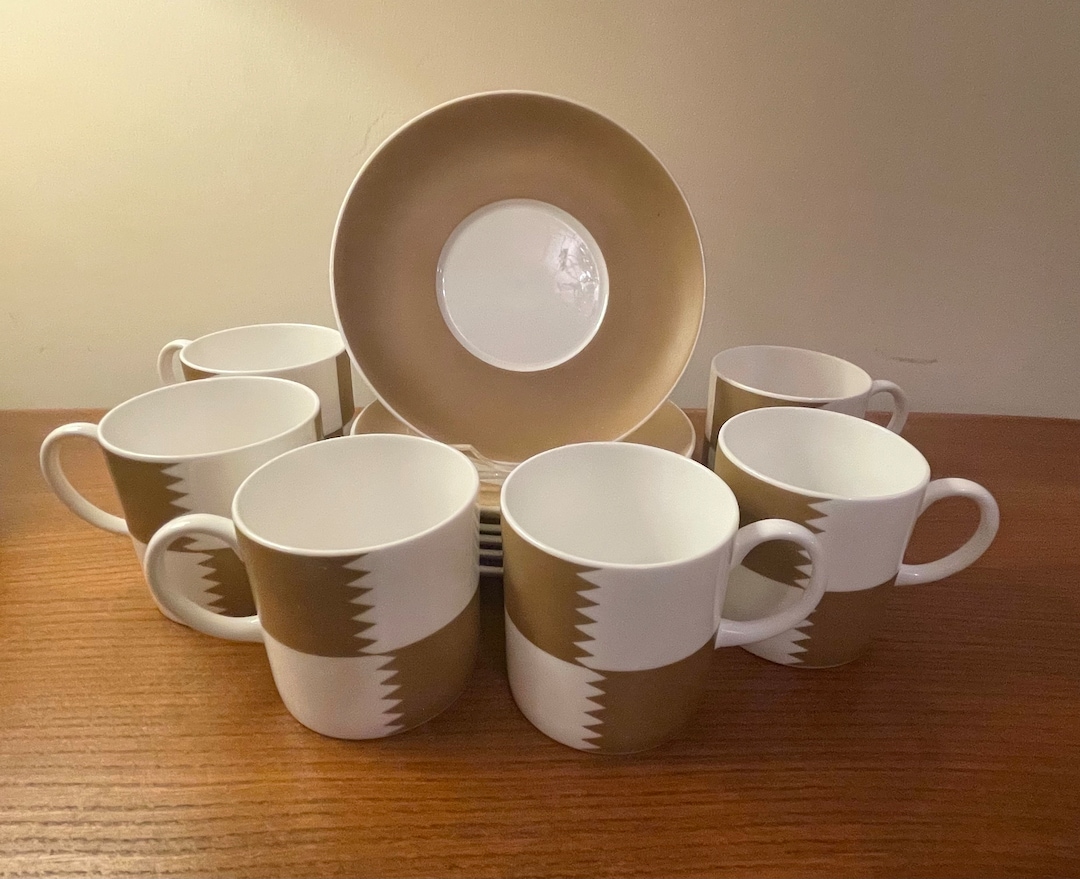 Wedgwood Susie Cooper Design Heraldry Old Gold Coffee Cups and Saucers ...