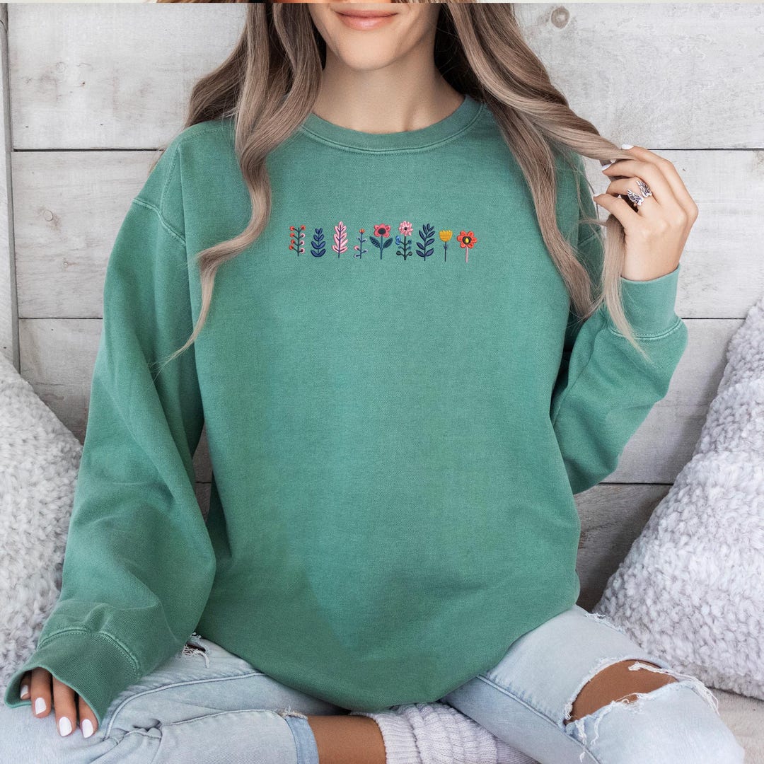 Wildflower Sweatshirt Embroidered Comfort Colors, Spring Summer Floral ...