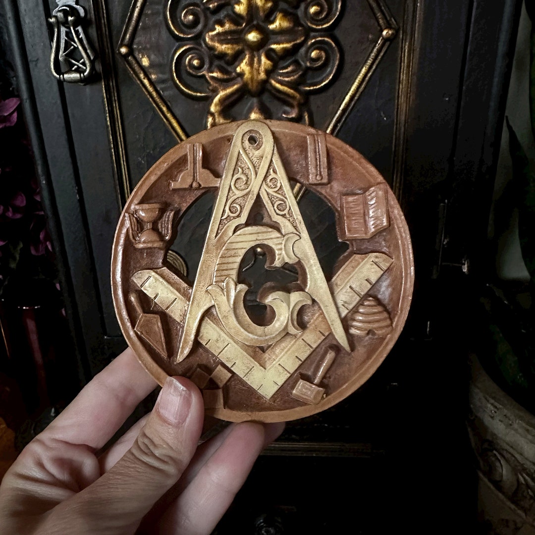 Vintage Masonic Plaque, 3D Relief Freemason Symbol, Collectable Wall ...