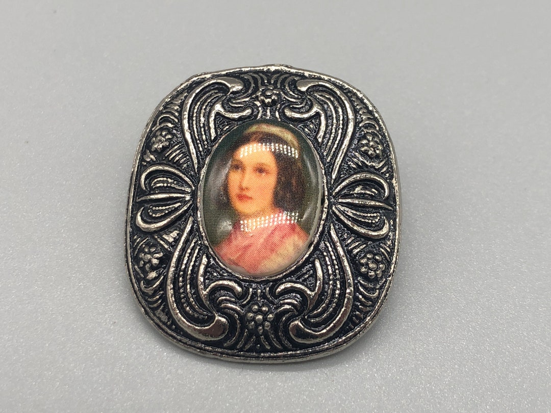 Vintage Silver Tone Portrait Scarf Clip | Square Silver Tone Lady Scarf ...