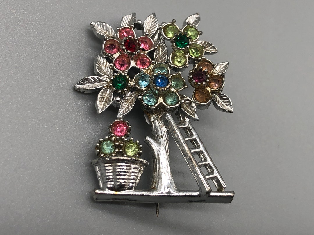 Vintage Silver Tone Rhinestone Tree With Ladder Brooch | Vintage Silver ...