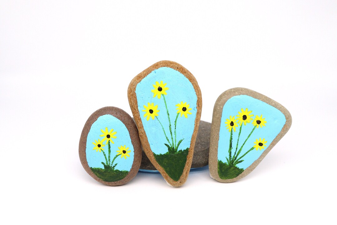 Painted Pebbles Set of 3 - Etsy