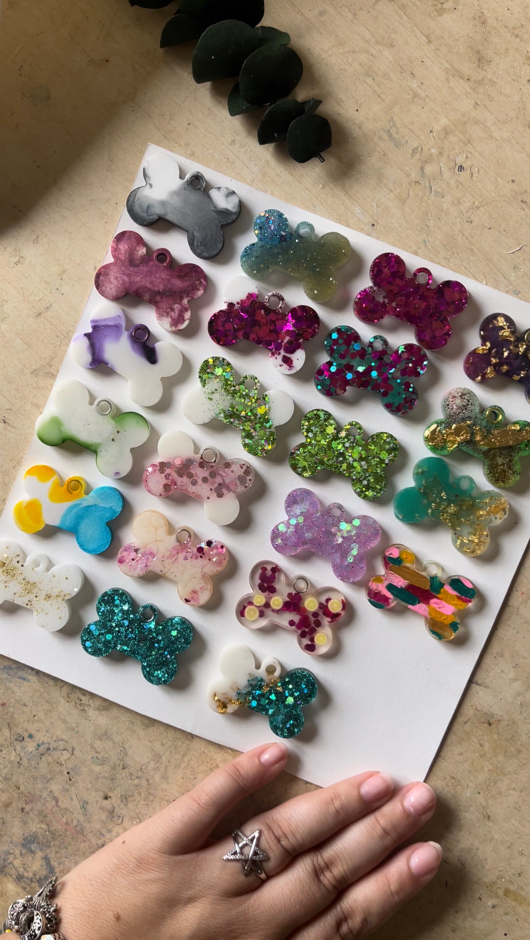 Tag name de resina - Etsy México