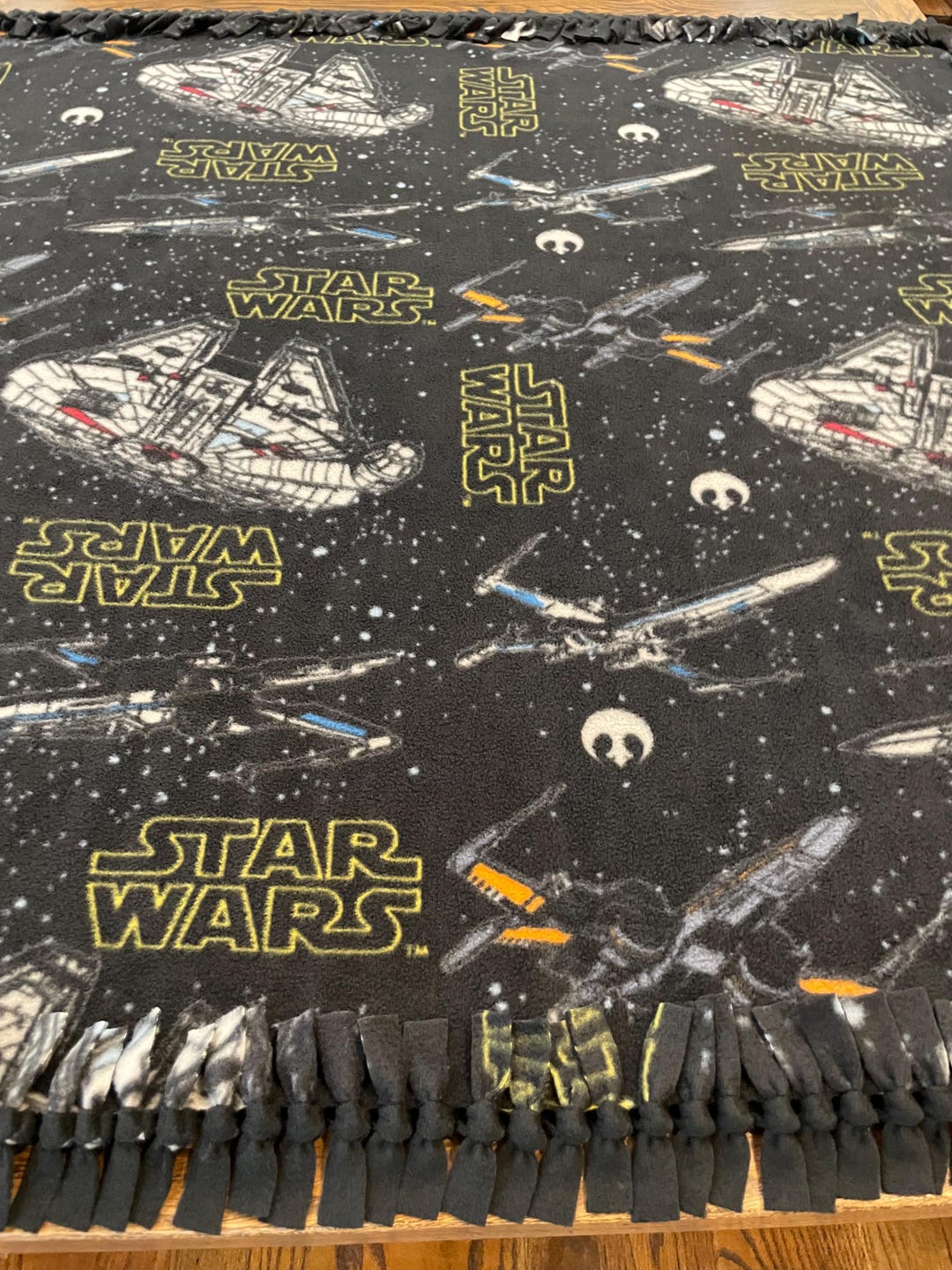 70"l X 50"w STAR WARS No-sew FLEECE Blanket, Anti-pill Fleece on Star ...