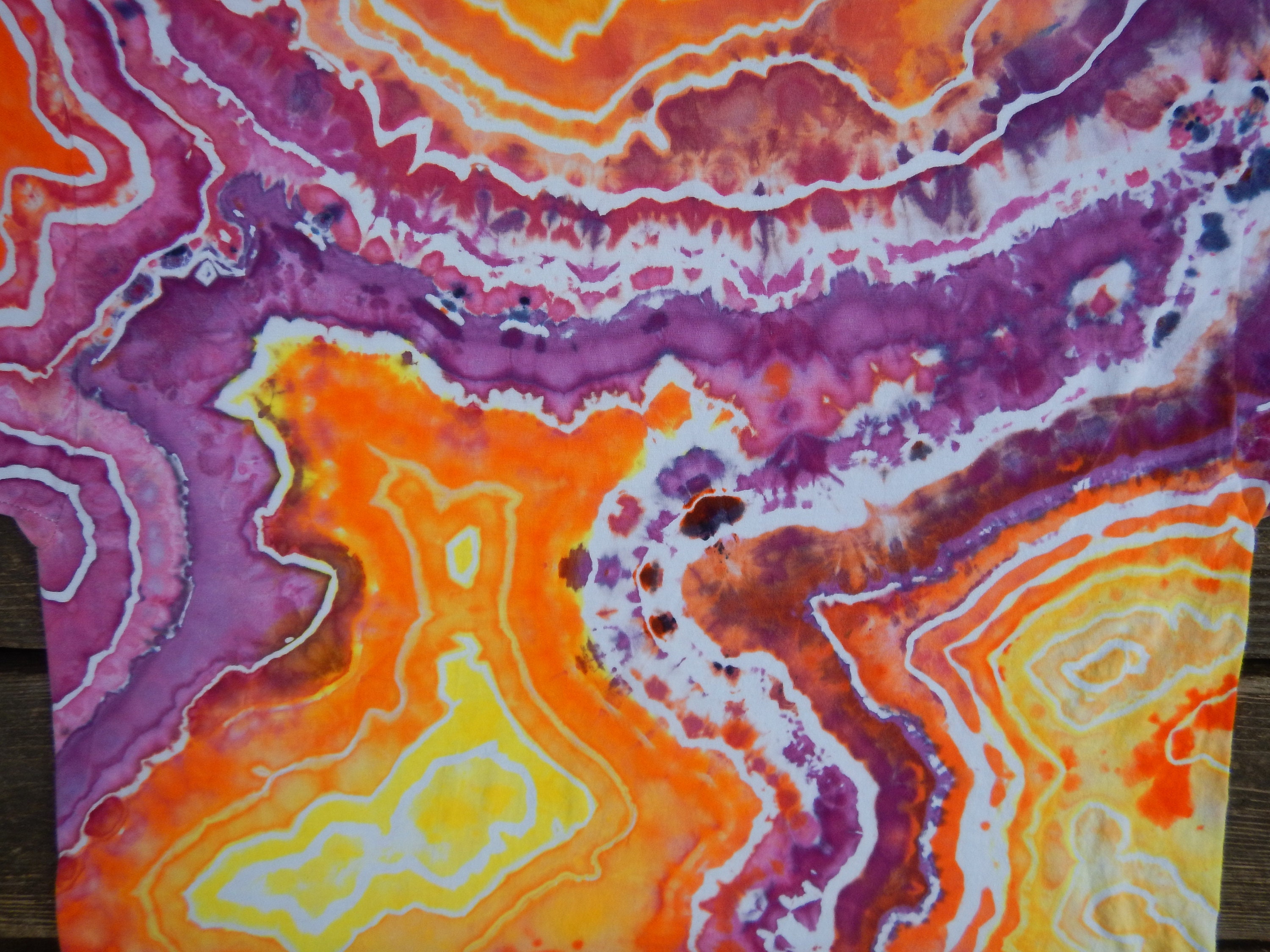 XL Purple Pink Orange and Yellow Geode Tie-dye T-shirt - Etsy
