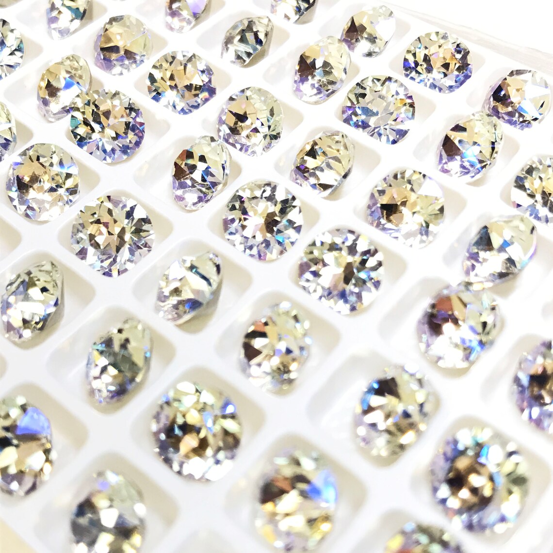 Moonlight Crystal Chaton Stones, Aurora, Foiled, 39ss, Ss39, 8mm, Round ...