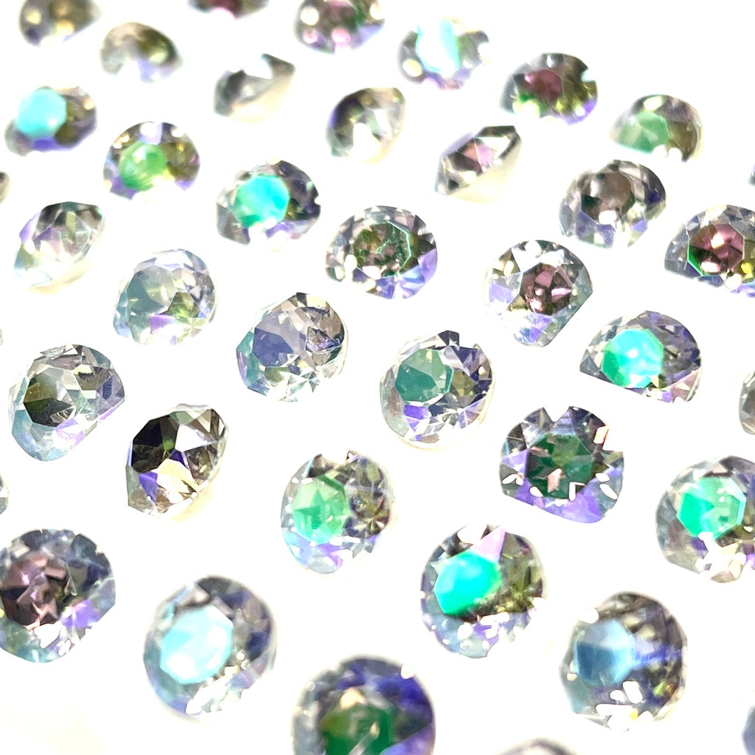 Ghostly Light Crystal Chaton Stones, Aurora, Foiled, 39ss, Ss39, 8mm ...