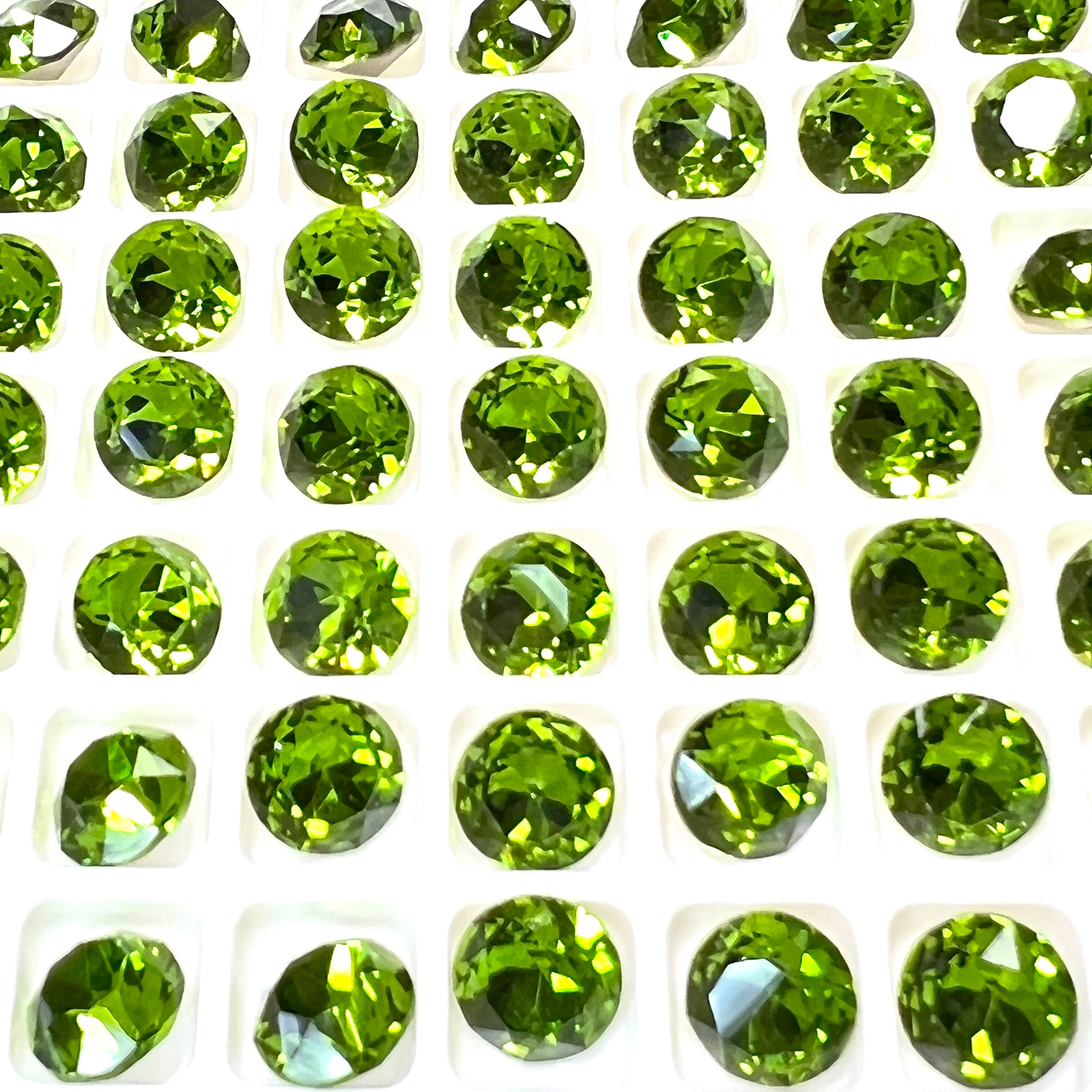 Olivine Crystal Chaton Stones 12 Aurora Foiled 39ss | Etsy