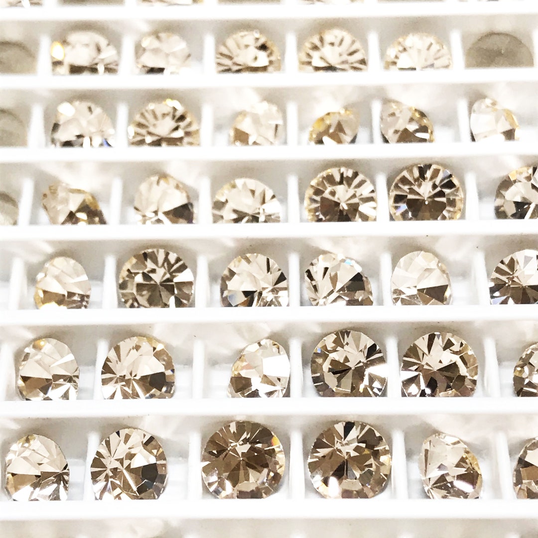 Light Gold Quartz Preciosa Crystal Chaton Stones (12), Foiled, 29ss ...