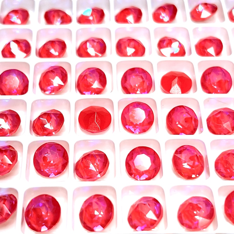 Red Delite Crystal - Etsy