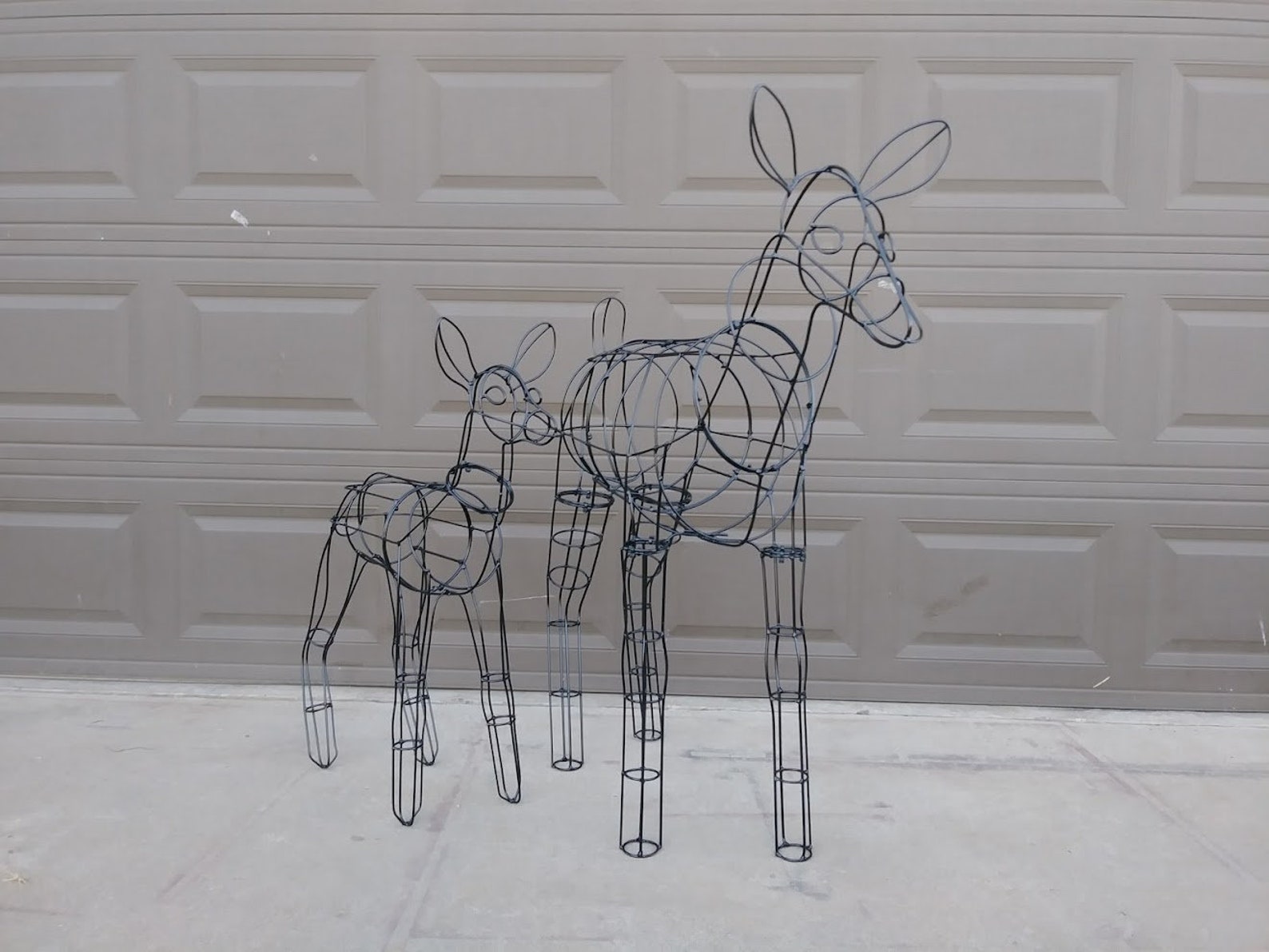 Doe and Fawn Topiary Forms, Topiary Frames, Deer Topiary - Etsy