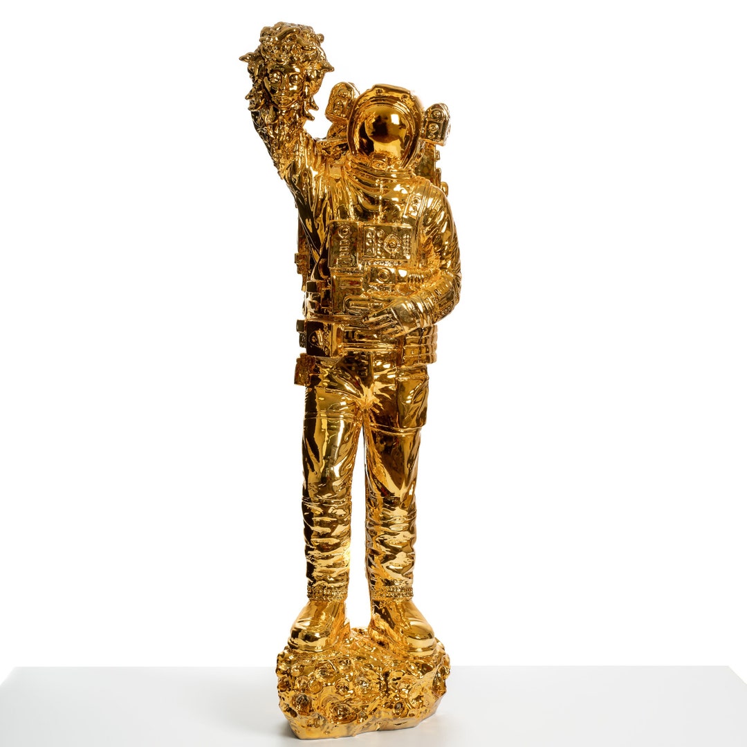 Gold Plated Astronaut Statue, Spaceman Statue, Perseus Statue, Medusa ...
