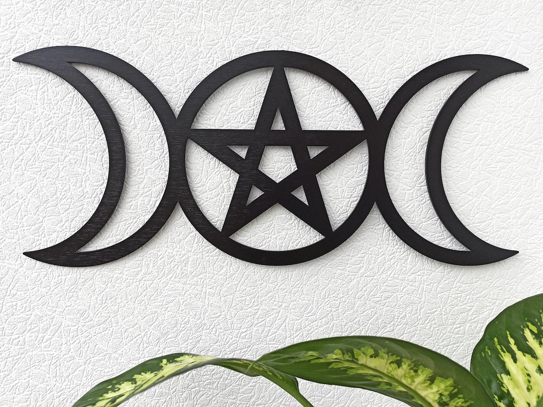 Triple Moon Wall Hanging, Pentacle Wall Decor, Wiccan Altar Decor ...