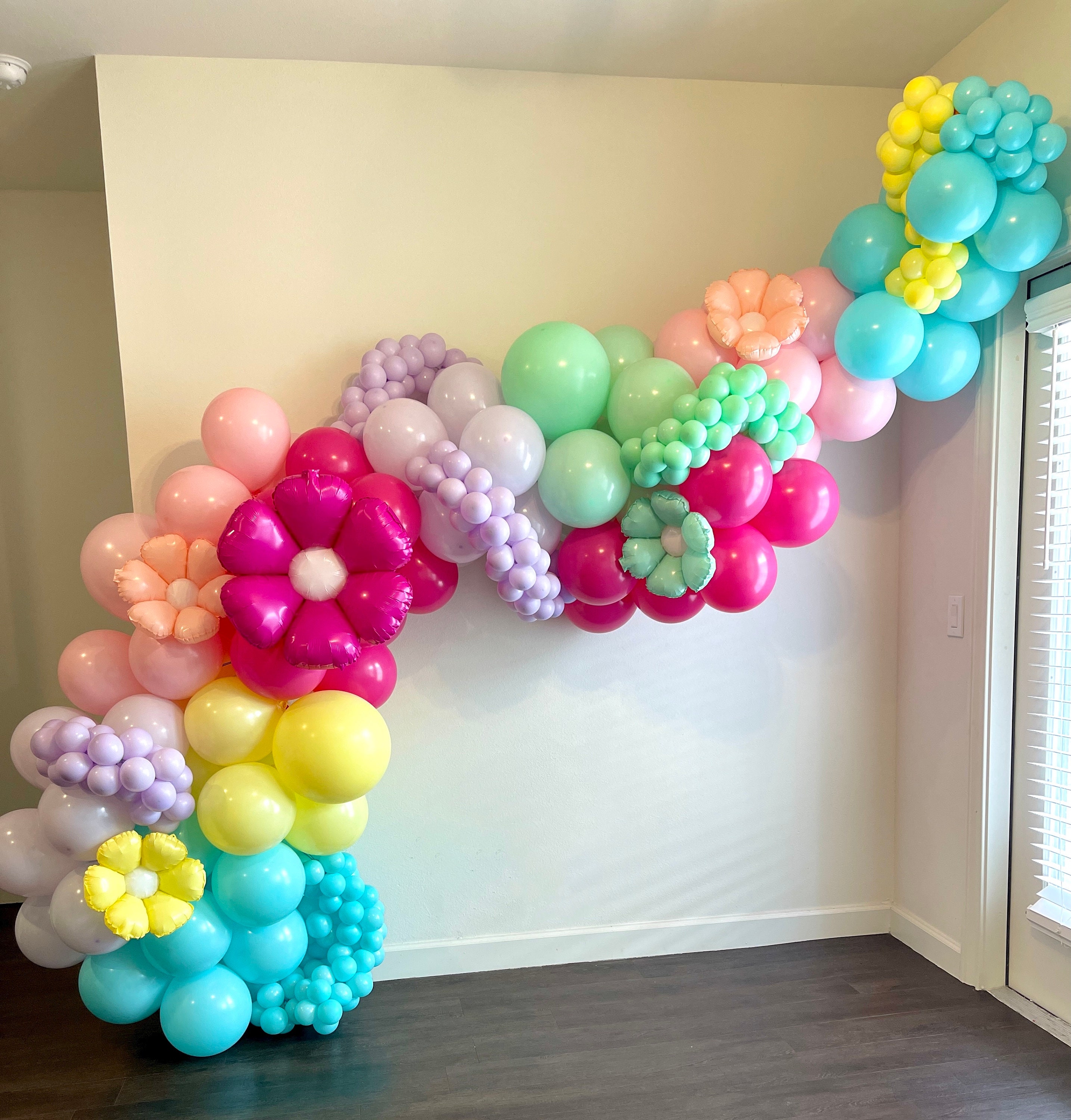 Spring Theme Balloon Garland Kit | DIY Balloon Garland | Flower Garland ...