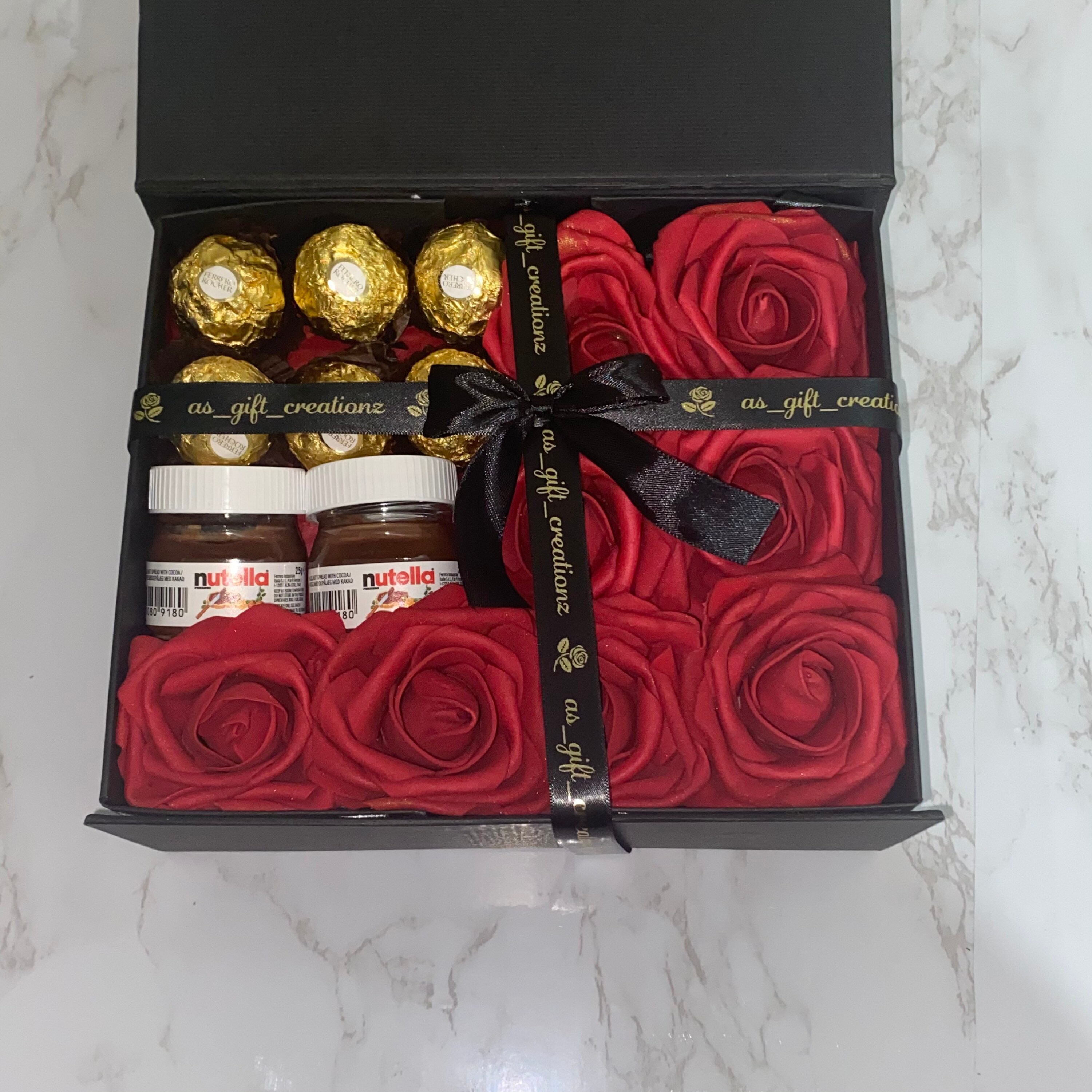 Luxury Magnetic Gift Box Personalised With Flowers & Chocolates,for All ...