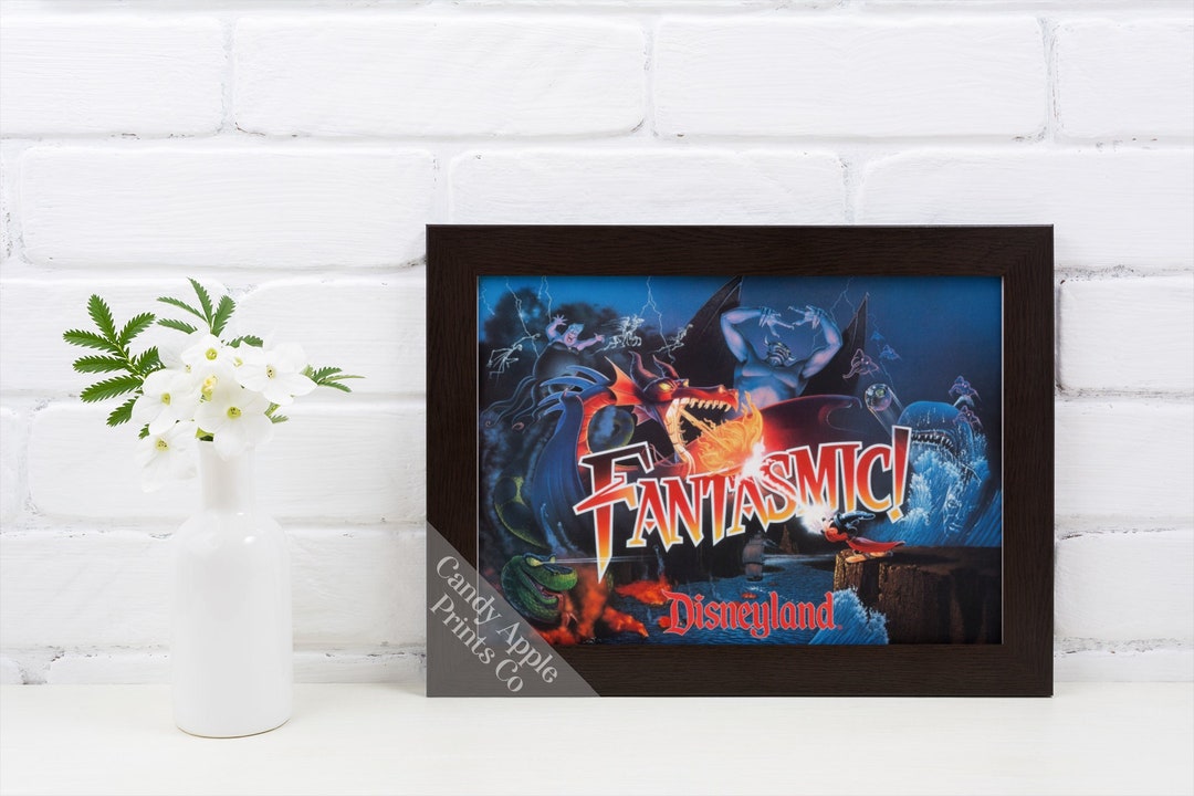 Fantasmic Print for Fans of Disney Shows. Disneyland Print, Disney ...