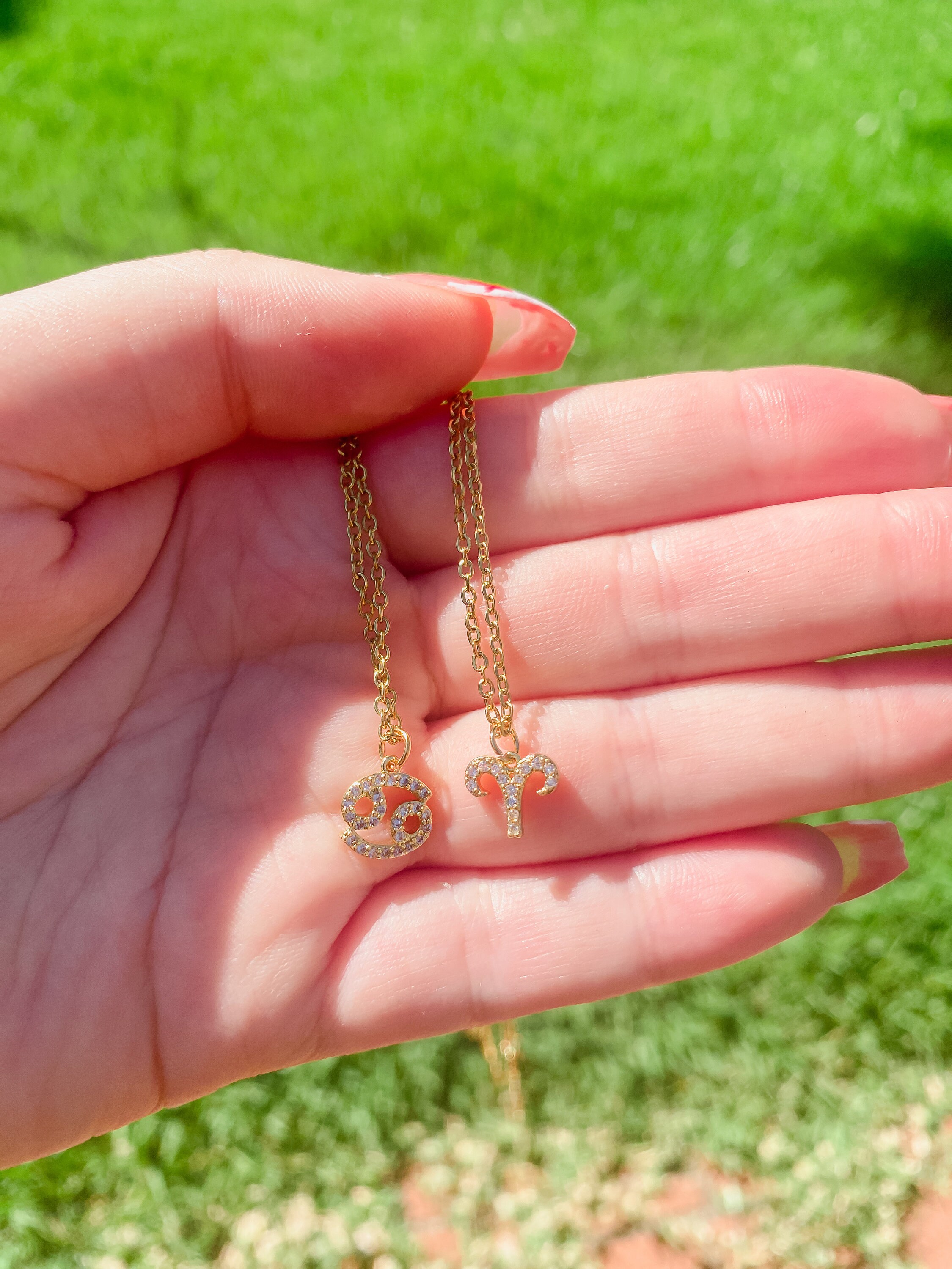 Gold Personalised Zodiac Sign Pendant Necklace - Etsy